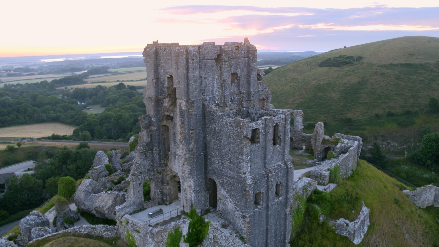 Xbox partners with the National Trust to rebuild Corfe Castle in Minecraft